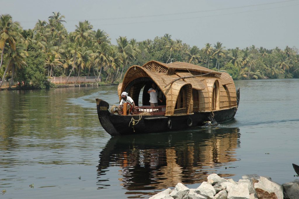 What licenses are needed to start a Houseboat in Goa? - iPleaders