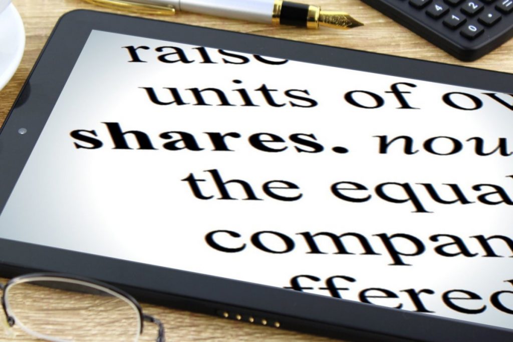 iPleaders blog - How to nominate the shares in your own name